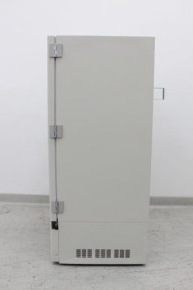 Panasonic Ultra-low Temperature Freezer MDF-U76VC-PA in Temecula, CA, USA