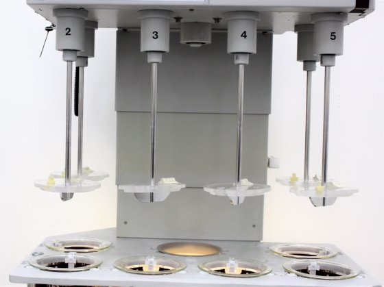 Distek Evolution 6100 Bathless Dissolution System 6 Vessels RPM Control ...