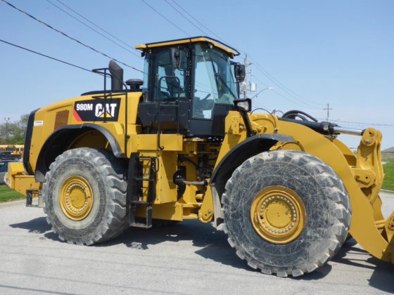 2019 CAT 980M in London, Ontario, Canada