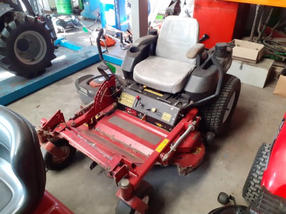 Toro Z-Master Z147 in Hurdegaryp, Netherlands