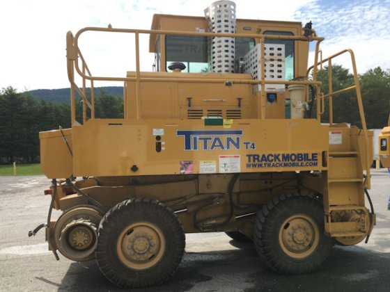 2018 Trackmobile Titan Trackmobile Railcar Mover | 2,800 Lifetime Hours ...
