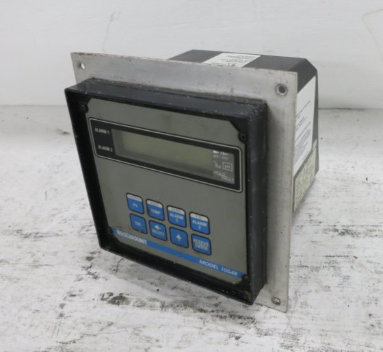 Rosemount Analytical 1054BPH pH/ORP Analyzer Model 1054B Microprocessor ...