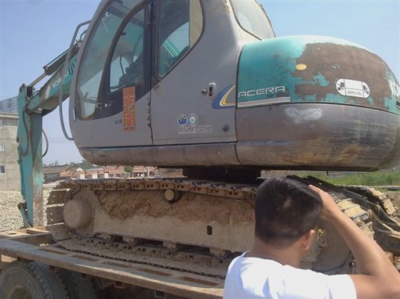 2017 Kobelco sk100 in Shanghai, China