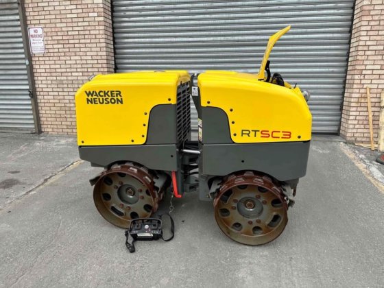 2015 Wacker Neuson RTSC3 Vibratory Remote Controlled Trench Roller 367 ...
