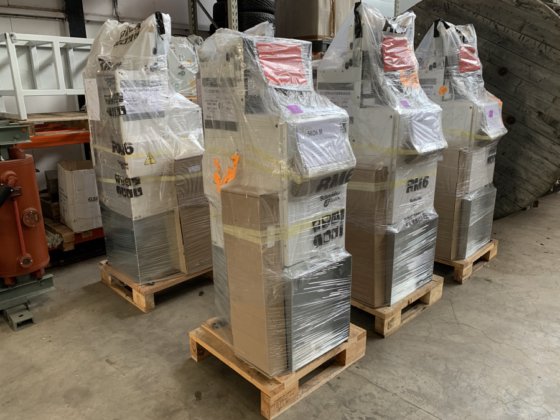 Nieuw 2017 Schneider RM6 DE-IIDDDD Ring Main Unit met 6 velden 2017 in ...