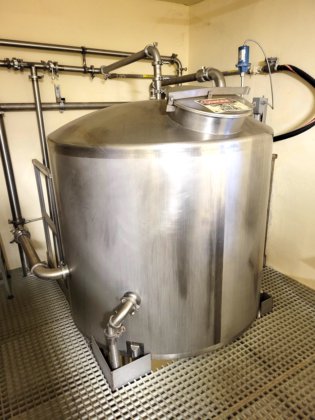 600 Gallon Vertical Stainless Steel Storage Tank in Hickory, NC, USA