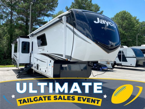 2026 Jayco Pinnacle 38FBRK in North Myrtle Beach, SC, USA