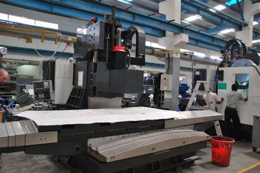 Ace Manufacturing Systems MCV-800 in Tiel, Netherlands