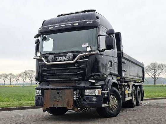 Scania R580 8X4 in Vuren, Gelderland, Netherlands