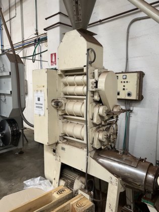 PROBAT GRINDER - COD: V076 in Genola, Italy