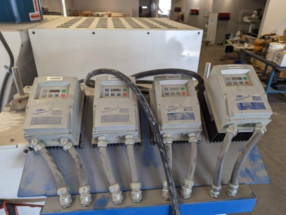 Dubois SP-12 Linear Spray Machine in New Albany, IN, USA