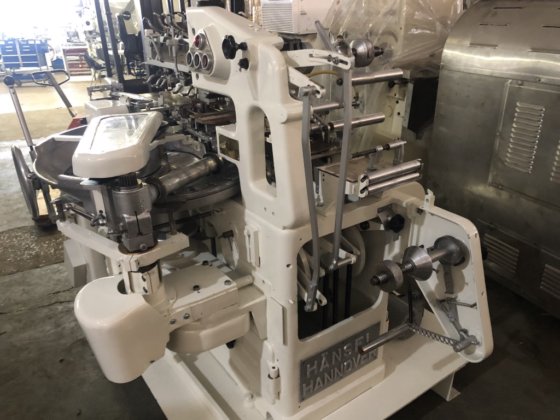 Otto Hansel Bunch Wrapper Model HPUZ in Chouf, Lebanon