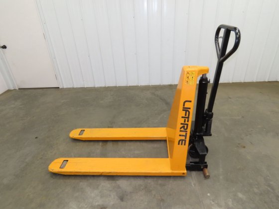 Lift-Rite RGER30MA48 in Millersburg, IN, USA