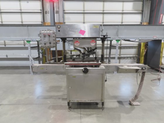 Stainless Bottle Capping Torque Machine Bottle Conveyor in Millersburg ...