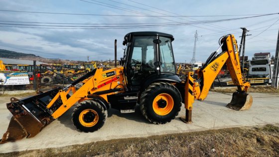 JCB 3CX BACKHOE LOADER in Biczyce Górne, Lesser Poland, Poland