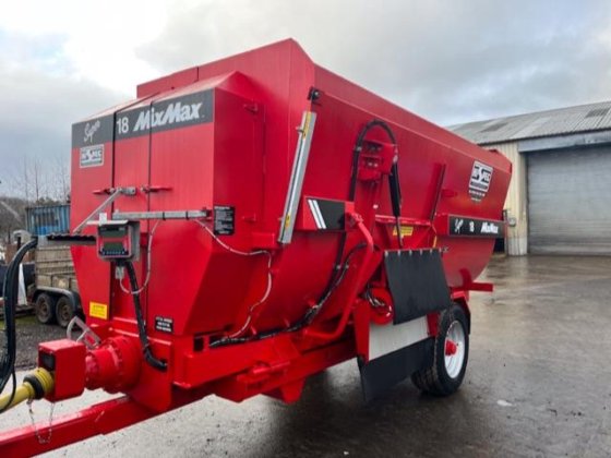 2021 Hi-spec MIX MAX 18 in Castle Douglas, United Kingdom