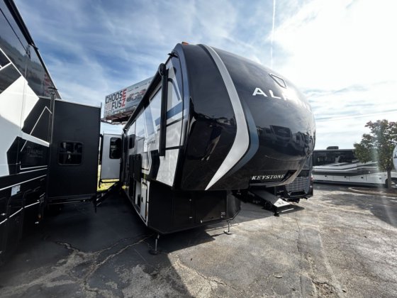 2026 Keystone Alpine 3910RK in Hazelwood, MO, USA