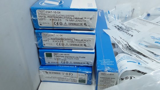 Arthrex Stryker Zimmer Surgical Lot of Implants Screws Plates and More ...