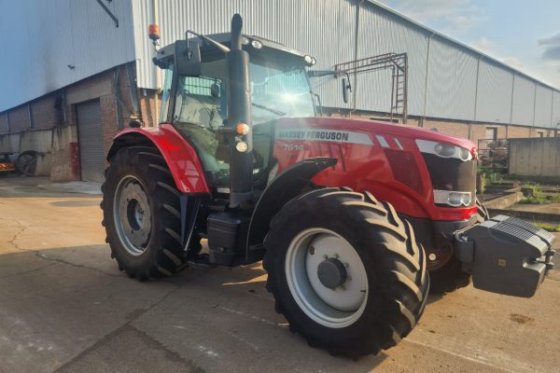 2021 Massey Ferguson 7614 in Randburg, South Africa