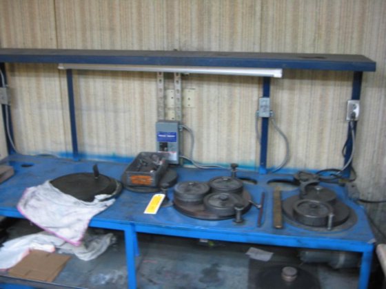 LAPPING MACHINE BLUE #85575 in Ames, IA, USA