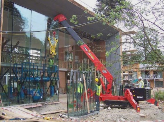 2022 Spider hoisting crane Unic URW-376 in Cruquius, Netherlands