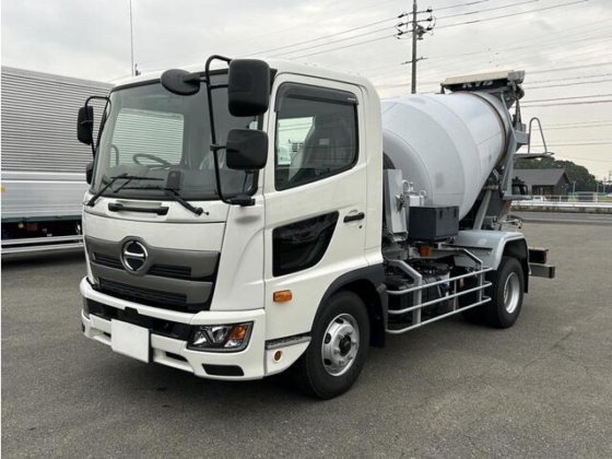 2024 Hino RANGER in Tokyo, Japan