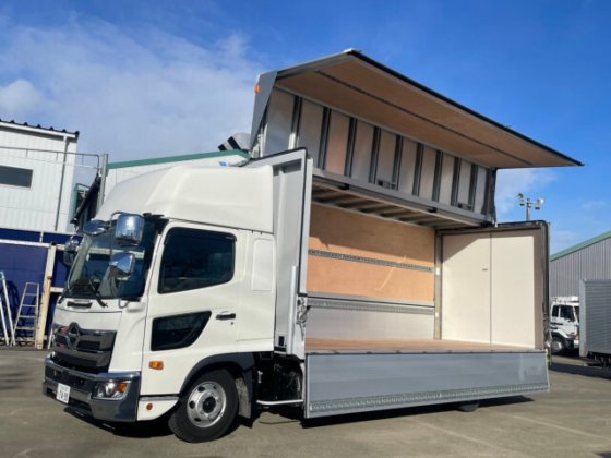 2024 Hino RANGER in Tokyo, Japan
