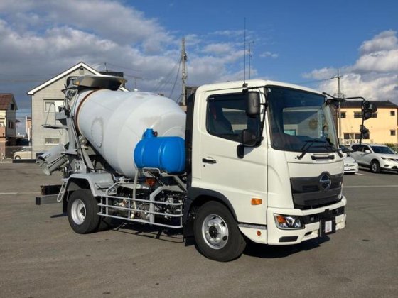 2024 Hino RANGER in Tokyo, Japan