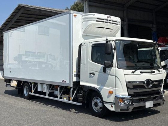2025 HINO RANGER in Tokyo, Japan