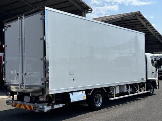 2025 HINO RANGER in Tokyo, Japan