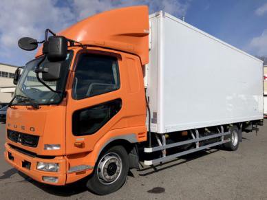 2015 MITSUBISHI FUSO FIGHTER in Tokyo, Japan