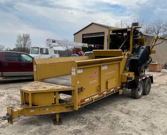 Rayco 1754 Horizontal Grinder in Cairo, MO, USA