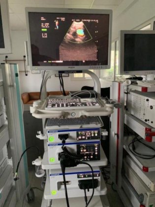 D'occasion - OLYMPUS EU-ME2 à Montigny-le-Bretonneux, Île-de-France, France