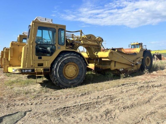 1988 CAT 621E in Saskatchewan, Canada
