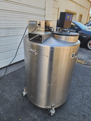 Chart MVE 810 Eterne F LN2 Freezer, TEC 3000 Panel Cryogenic Storage ...