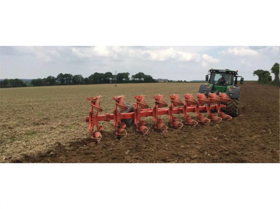 2025 Kuhn Multi-Leader XT 9 in Chatham-Kent, Ontario, Canada