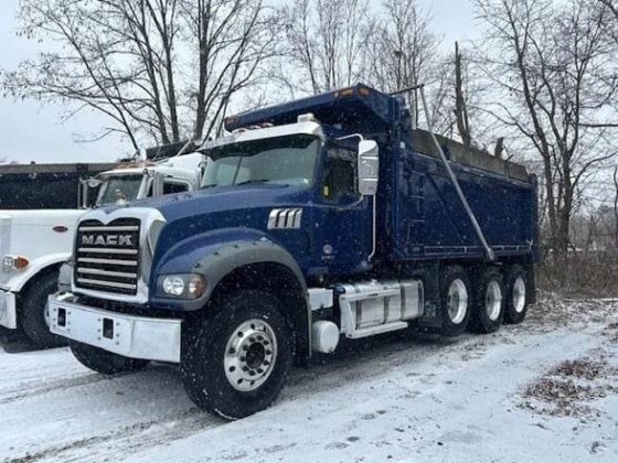 2019 Mack GRANITE 64FR in Coopersburg, PA, USA