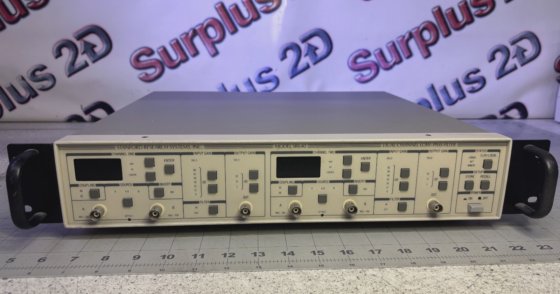 Stanford Research SR640 Dual Channel Low Pass Filter. in Saint-Jean-sur ...