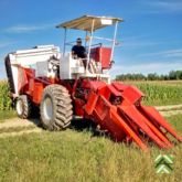 Used Sweet Corn Harvester for sale. FMC equipment & more | Machinio