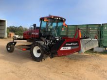 Used MacDon Swathers for sale | Machinio