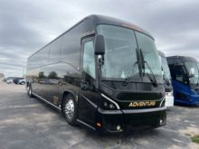 Used Motor Coach Industries J4500 Coach Bus for sale | Machinio
