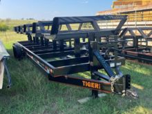 Used Bale or Hay trailers for sale in Texas, USA | Machinio