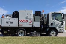 Used Elgin Broom Badger for sale. Elgin equipment & more | Machinio