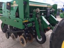 Used 10 No Till Drill for sale. Great Plains equipment & more | Machinio