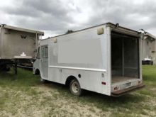Used P30 Step Van for sale. Chevrolet equipment & more | Machinio