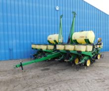 Used 12 Row Planter for sale. John Deere equipment & more | Machinio
