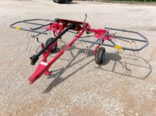 Used Hay Tedders for sale. Kuhn, Pequea, Claas & Vermeer | Machinio