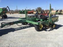 Used 6 Row Corn Planter for sale. John Deere equipment & more | Machinio