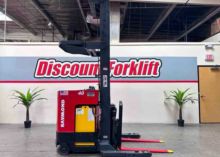 Raymond EASI R40TT: Prices, Specs, and Trends