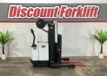 Used Crown 30WRTT Forklift for sale. Crown equipment & more | Machinio